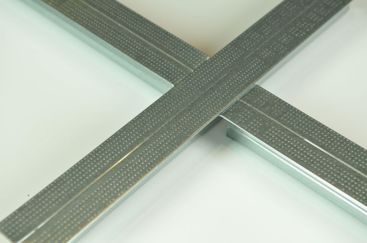 KNAUF CEILING SOLUTIONS - Entretoise longue à épaulement Donn DX Rapid ...