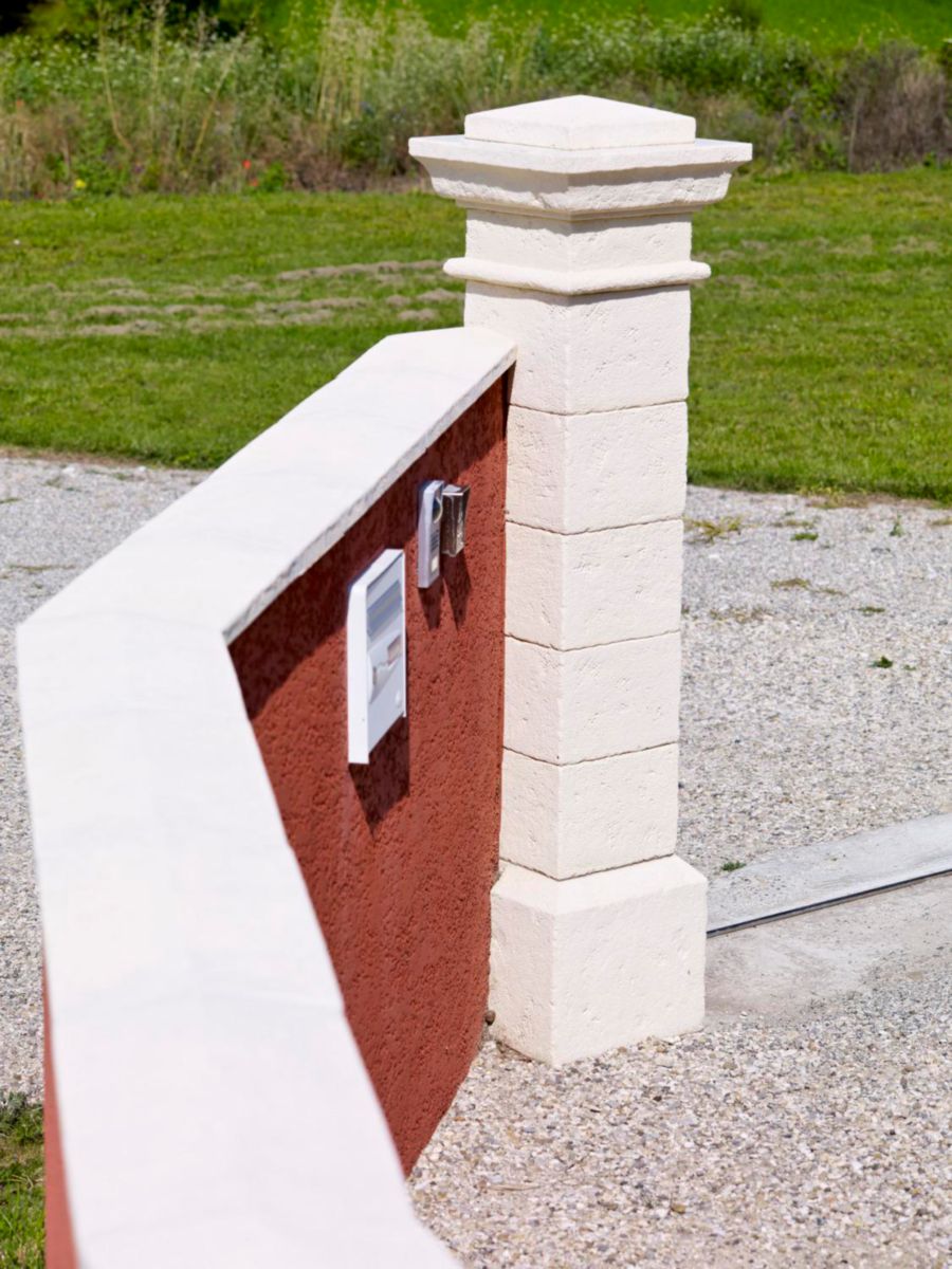 FABEMI - Bloc pilier - béton - 30x30x25 cm | POINT.P