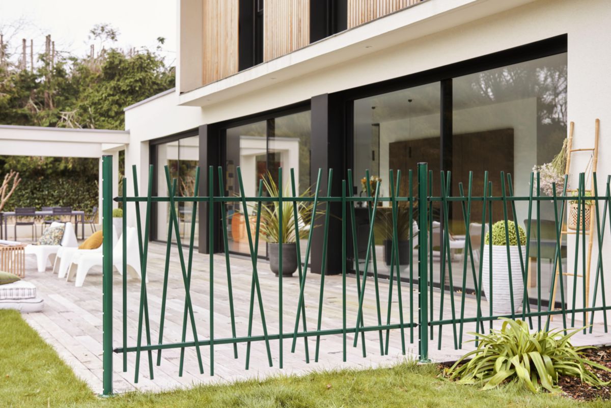 DIRICKX - Poteau de clôture à encoches Axis - soudé sur platine ...