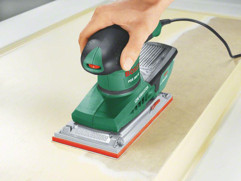 BOSCH - Ponceuse vibrante PSS 300AE | POINT.P