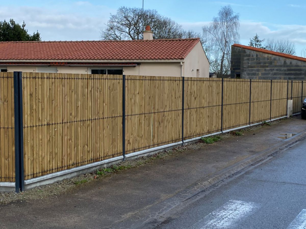 AVEL DIFFUSION - Kit occultant pour grillage rigide - pin traité classe 3 - ép. 22 mm - H. 1,23 ...