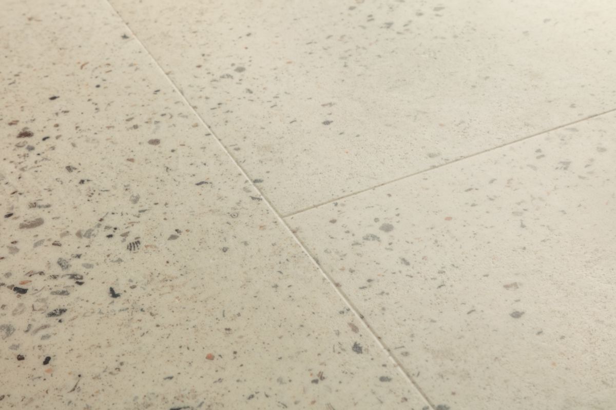 QUICK STEP - Sol PVC Illume - béton galet - 6x428x856 mm | POINT.P