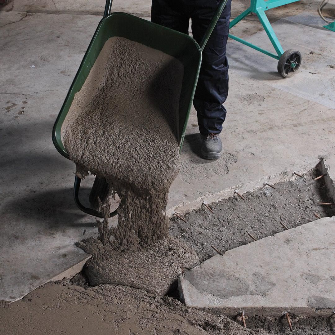 MAPEI - Mortier de réparation coulable à retrait compensé et ...