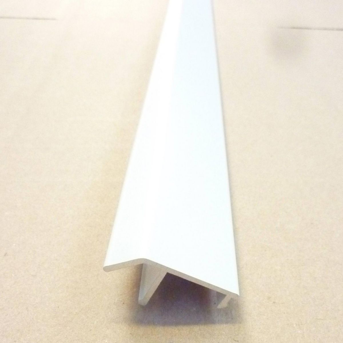 ALUCLOS - Parclose de finition longueur 2,00m blanc 9010 réf.PC23B ...