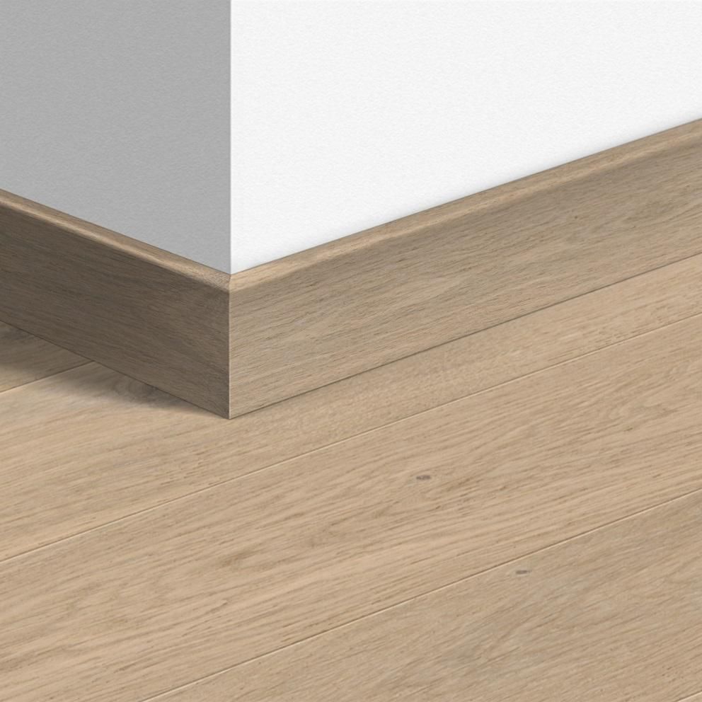QUICK STEP - Plinthe pour parquet - MDF teinte chêne himalaya blanc ...