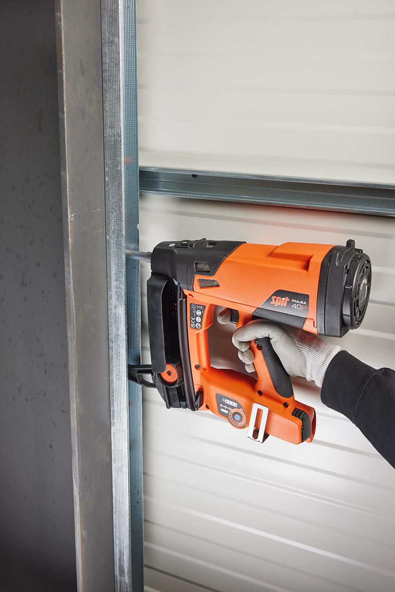 SPIT - Cloueur gaz Spit Pulsa 40P+ - spécial plaquiste | POINT.P