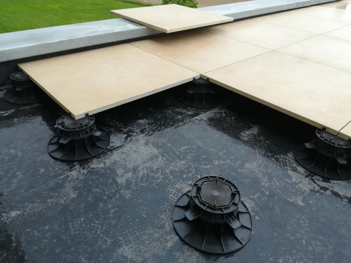 OCAPE - Plot Ocape H50/80mm réglable pour dalle HDA 50/80mm | POINT.P