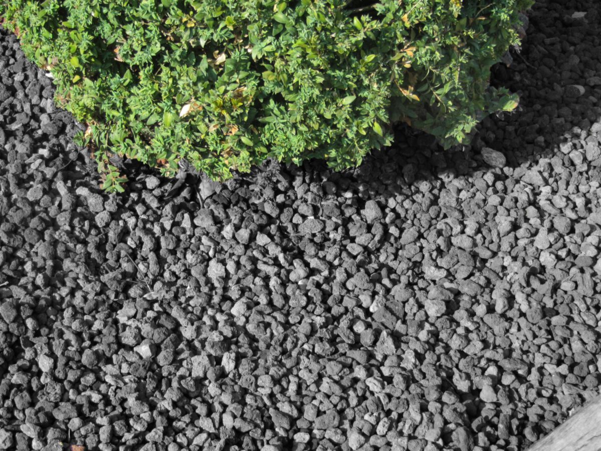 GRANULATI ZANDOBBIO - Gravier 10/20 mm lave noir sac de 16 kg LANE5S20L ...