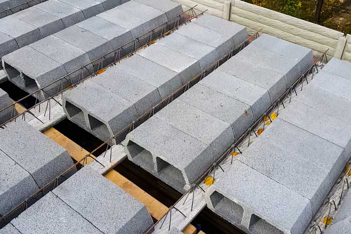 Tout savoir sur les différents types de plancher | POINT.P